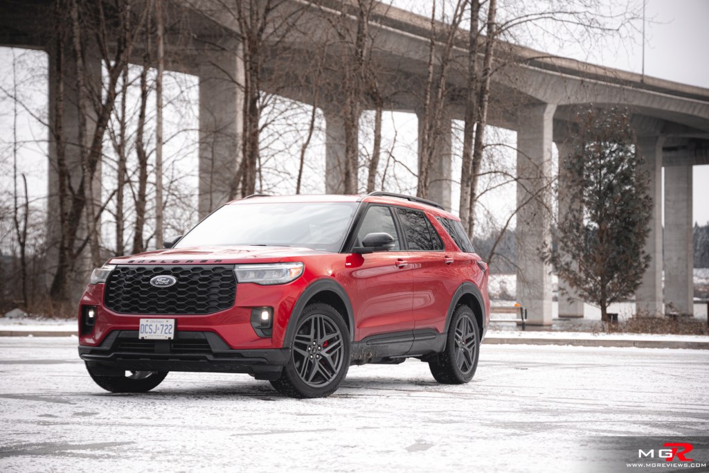 At a Glance: 2025 Ford Explorer ST-Line - M.G.Reviews
