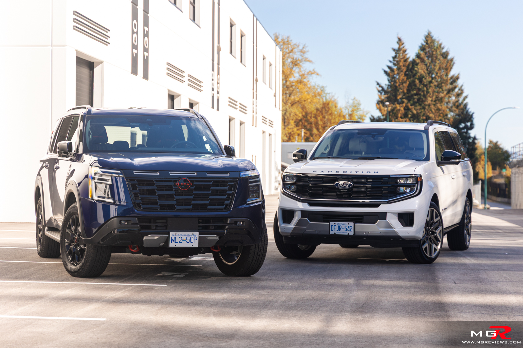 Comparison: 2025 Nissan Armada vs 2025 Ford Expedition - M.G.Reviews